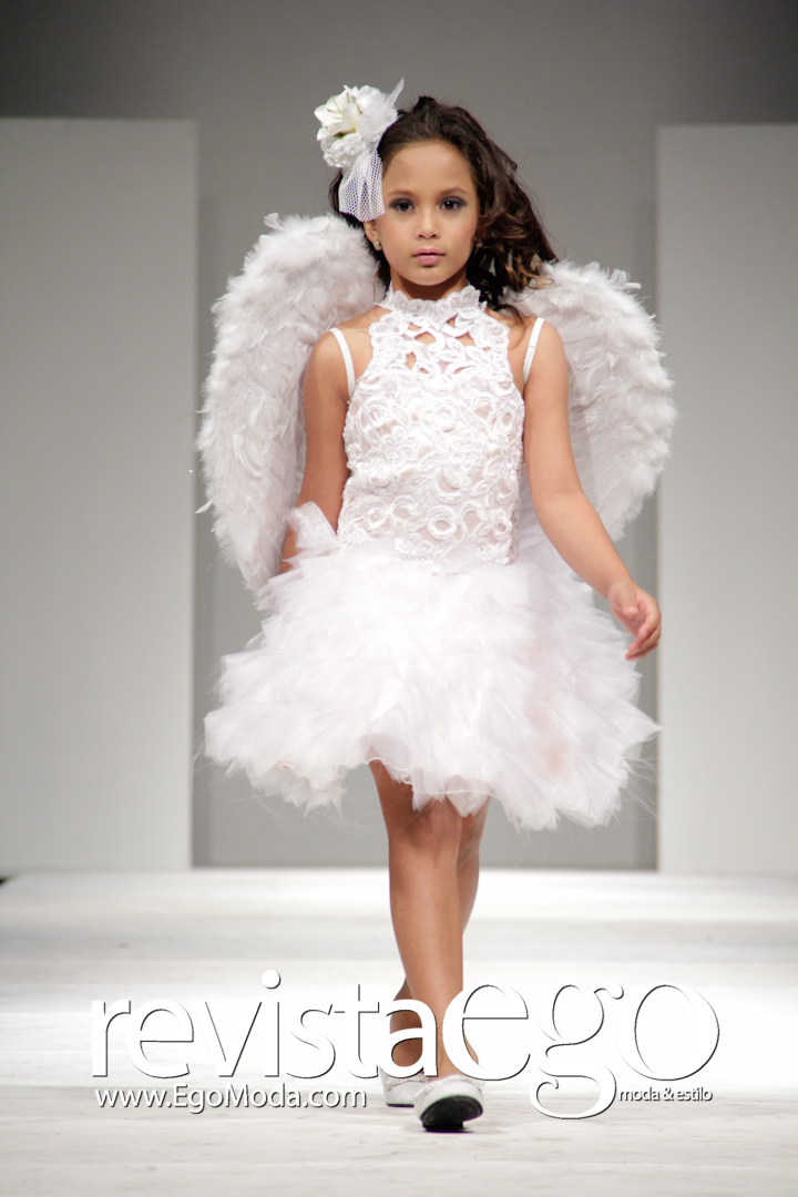 El diseñador Sammy Torres presentó su colección titulada “Lovely/Angel ...