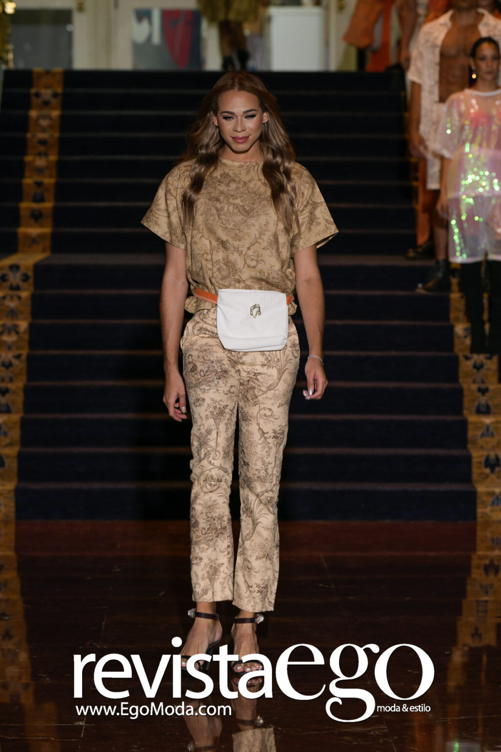 Androgynoue Models presenta su línea Natura Umbra – Ego Moda & Estilo